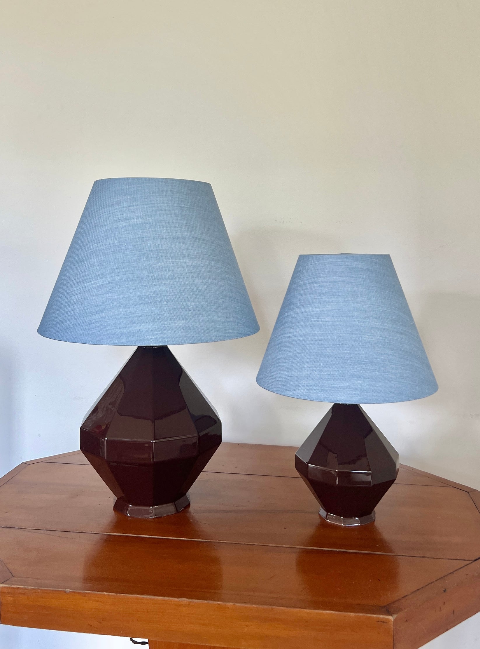 Erwan de Rengervé x Helle Thygesen Table Lamp - Chocolate Brown ...